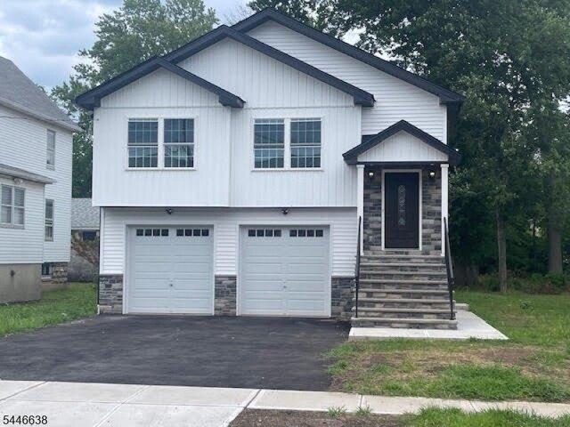W Nd Ave, Roselle, Home For Sale