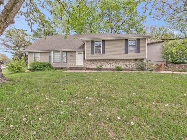 W Nd St, Overland Park, Home For Sale