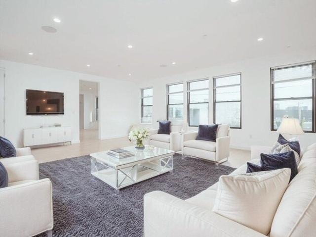 W Nd St Apt,boston, Condo For Sale