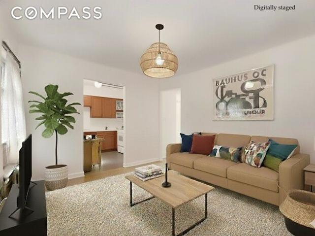 W Nd St Apt,manhattan, Property For Sale