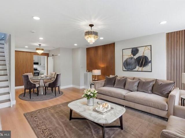 W Nd St, Florence, Home For Sale
