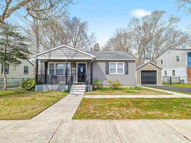 W New York Ave, Somers Point, Home For Sale