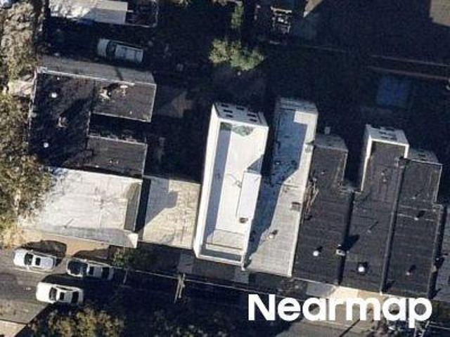 W Norris St