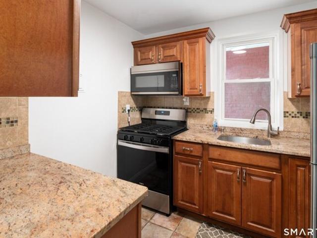W North St Apt,stamford, Condo For Sale