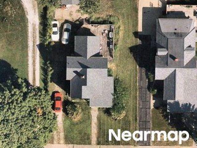 W North St