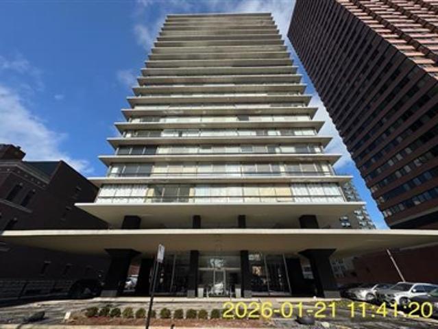 W Oakdale Ave Apt 13011302