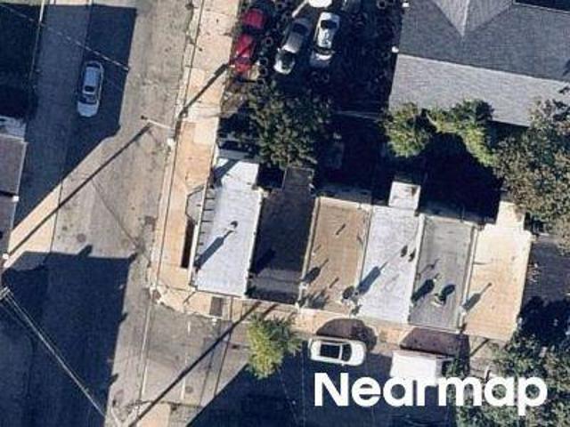 W Oakdale St