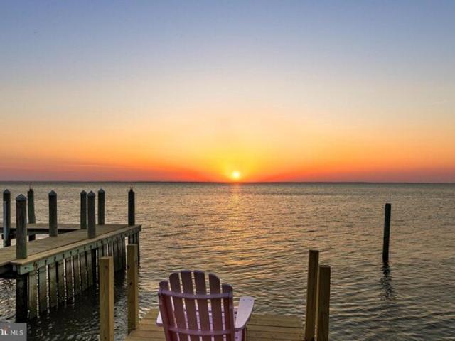 W Oceanview Dr, Long Beach Township, Home For Sale