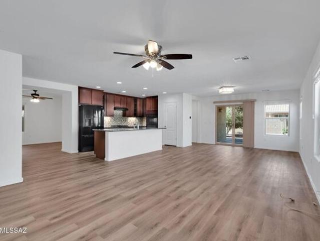 W Oilseed Dr, Marana, Home For Sale