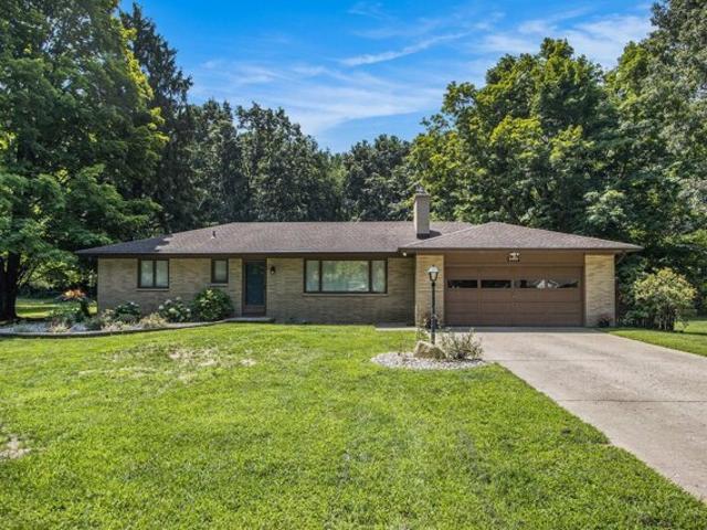 W Ave, Kalamazoo, Home For Sale