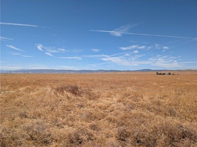 W Avenue D, Lancaster, CA 93536