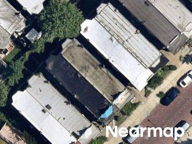 W Abbottsford Ave