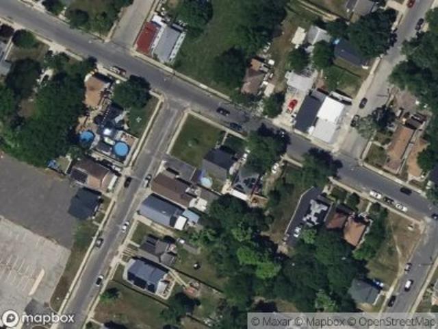 W Adams Ave