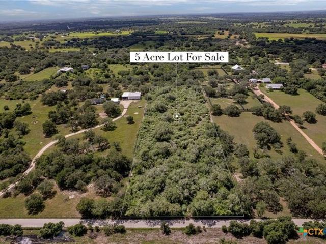 W Albrecht Rd, Victoria, TX 77905