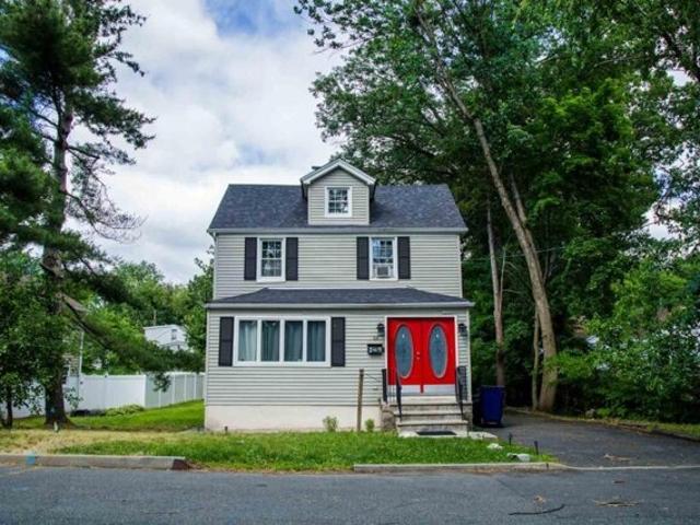 W Anderson St, Hackensack, Home For Sale