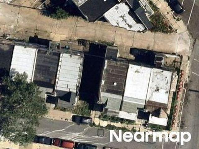 W Annsbury St