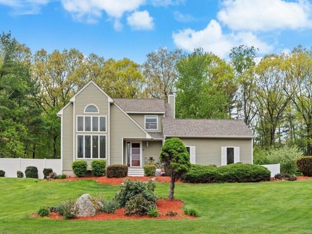 W Applewood Dr, Charlton, Home For Sale