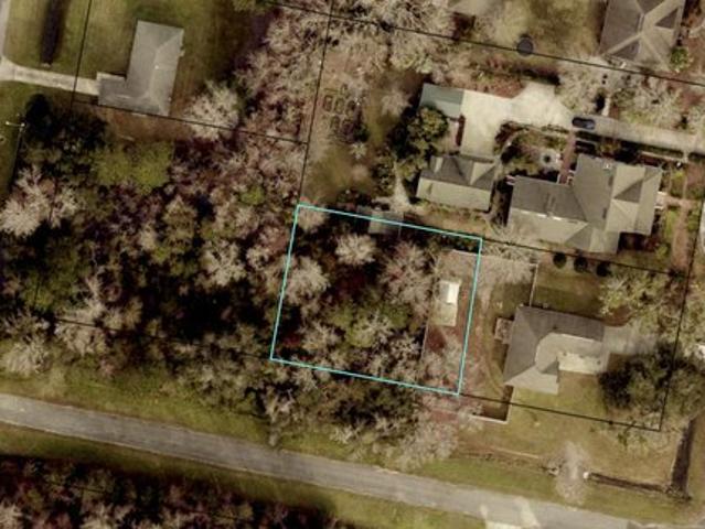 W Ashley St, Saint Marys, GA 31558