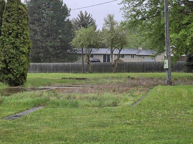 W Bartlett, Oakesdale, WA 99158