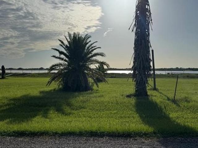 W Bayshore Lot 847, Palacios, TX 77465