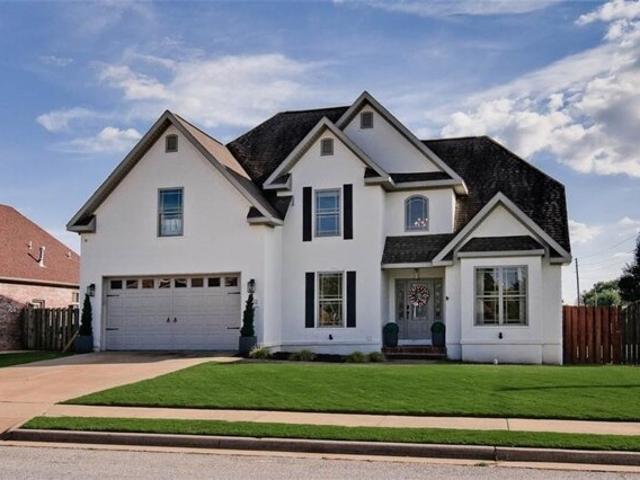 W Berkeley Ave, Rogers, Home For Sale