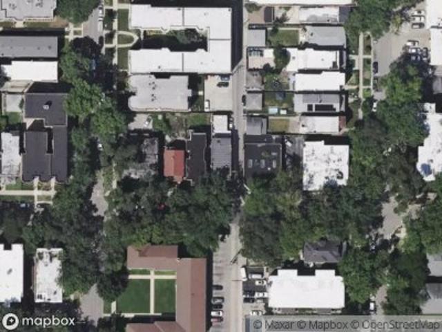 W Birchwood Ave