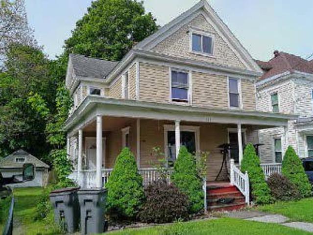 W Bloomfield St