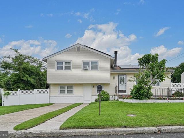 W Bolton Ave, Absecon, Home For Sale