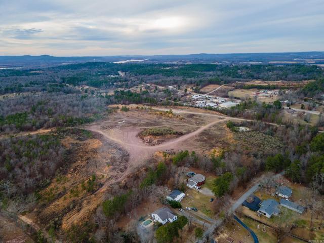 W Bradley Rd off 365