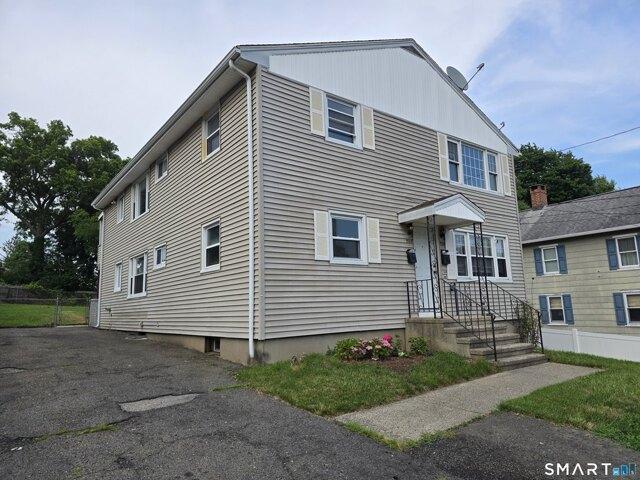W Broad St, Stratford, Home For Sale
