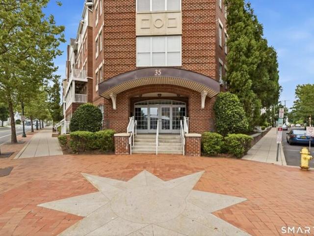 W Broad St Unit,stamford, Condo For Sale