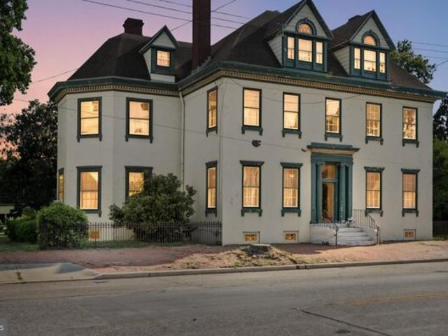 W Broadway, Salem, Home For Sale