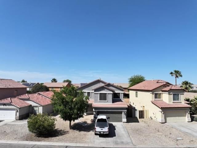 W Cypress Ln