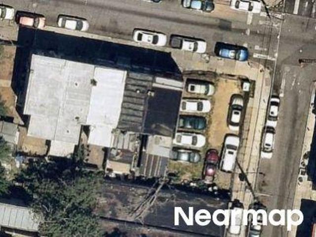 W Cambria St