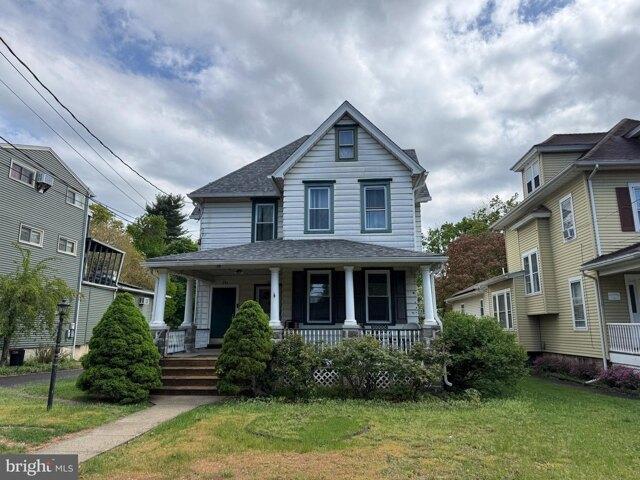W Cedar Ave, Merchantville, Home For Sale