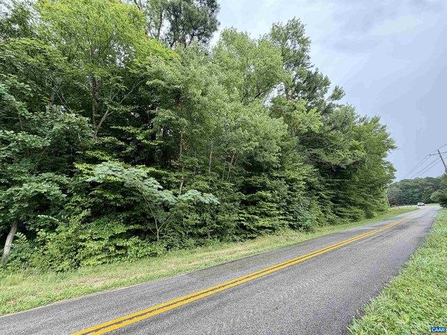 W Chapel Dr, Bumpass, VA 23024