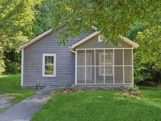 W Church St, Rockmart, Home For Sale