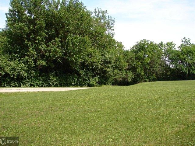W Clay St, Mount Pleasant, IA 52641