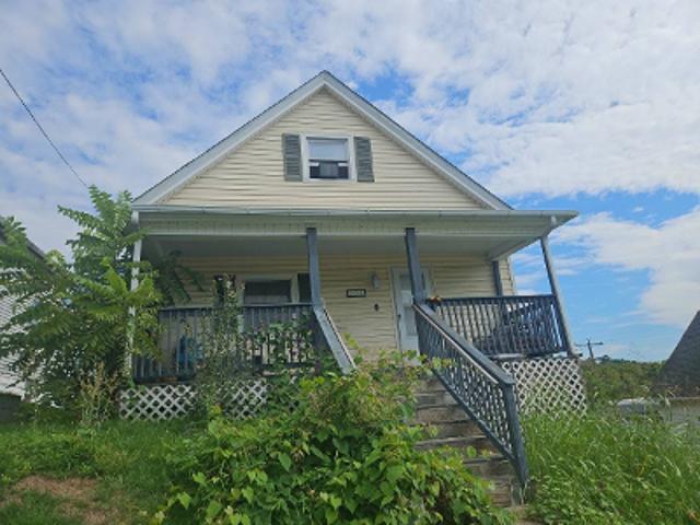 W Cleveland Ave