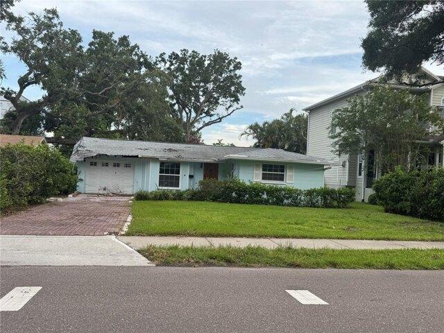 W Cleveland St, Tampa, Home For Sale