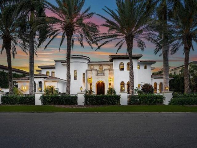 W Coconut Palm Rd, Boca Raton, Home For Sale