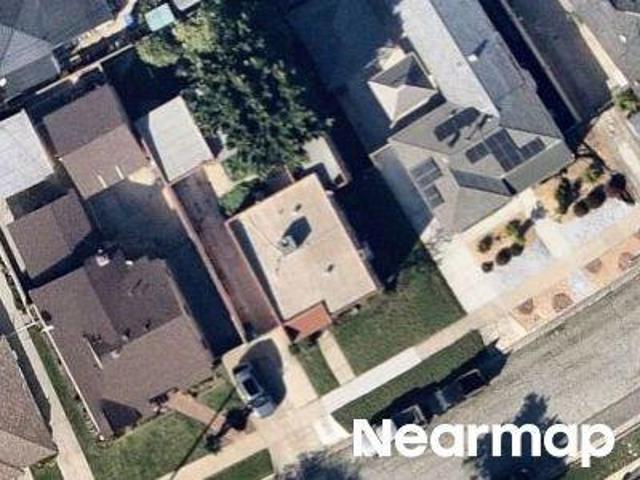 W Colegrove Ave