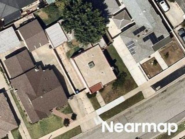 W Colegrove Ave