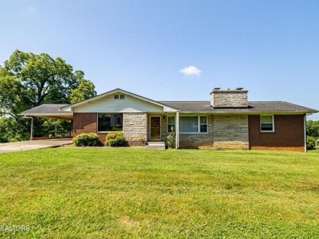 W College Ave, Friendsville, Home For Sale
