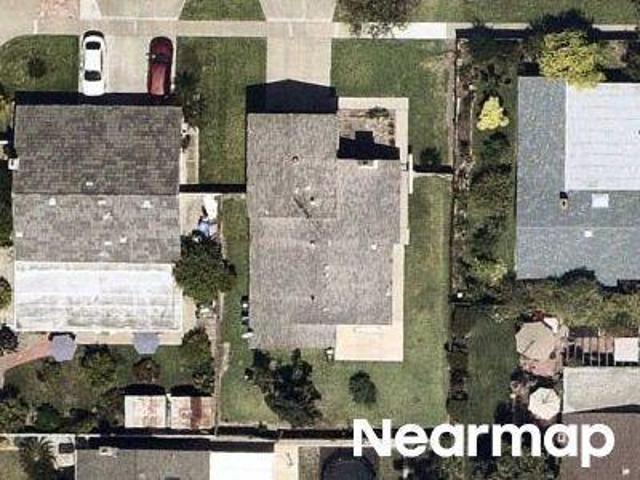 W Columbine Ave