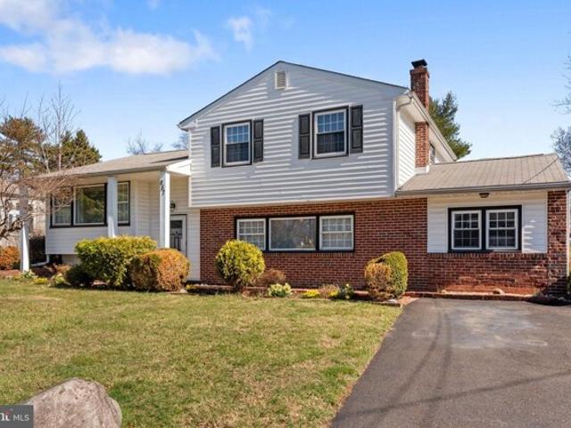 W County Line Rd, Hatboro, Home For Sale