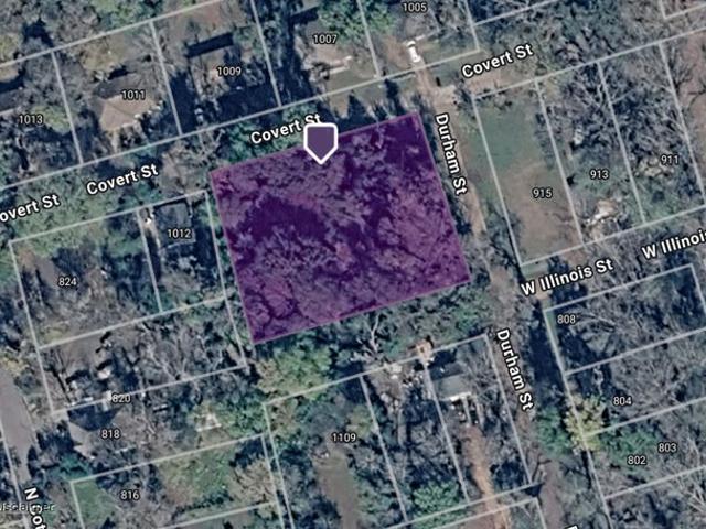 W Covert St, Palestine, TX 75801