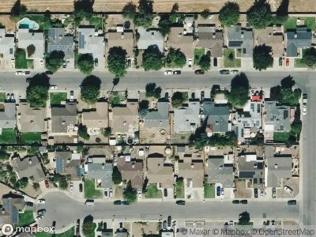 W Dayton Ave