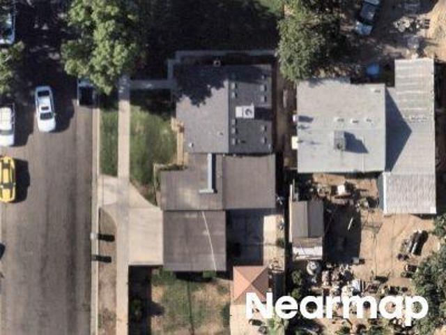 W Dayton Ave