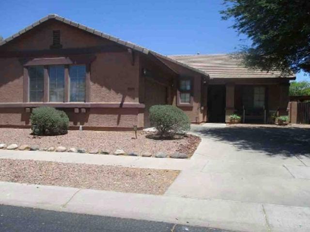 W Desert Hills Dr